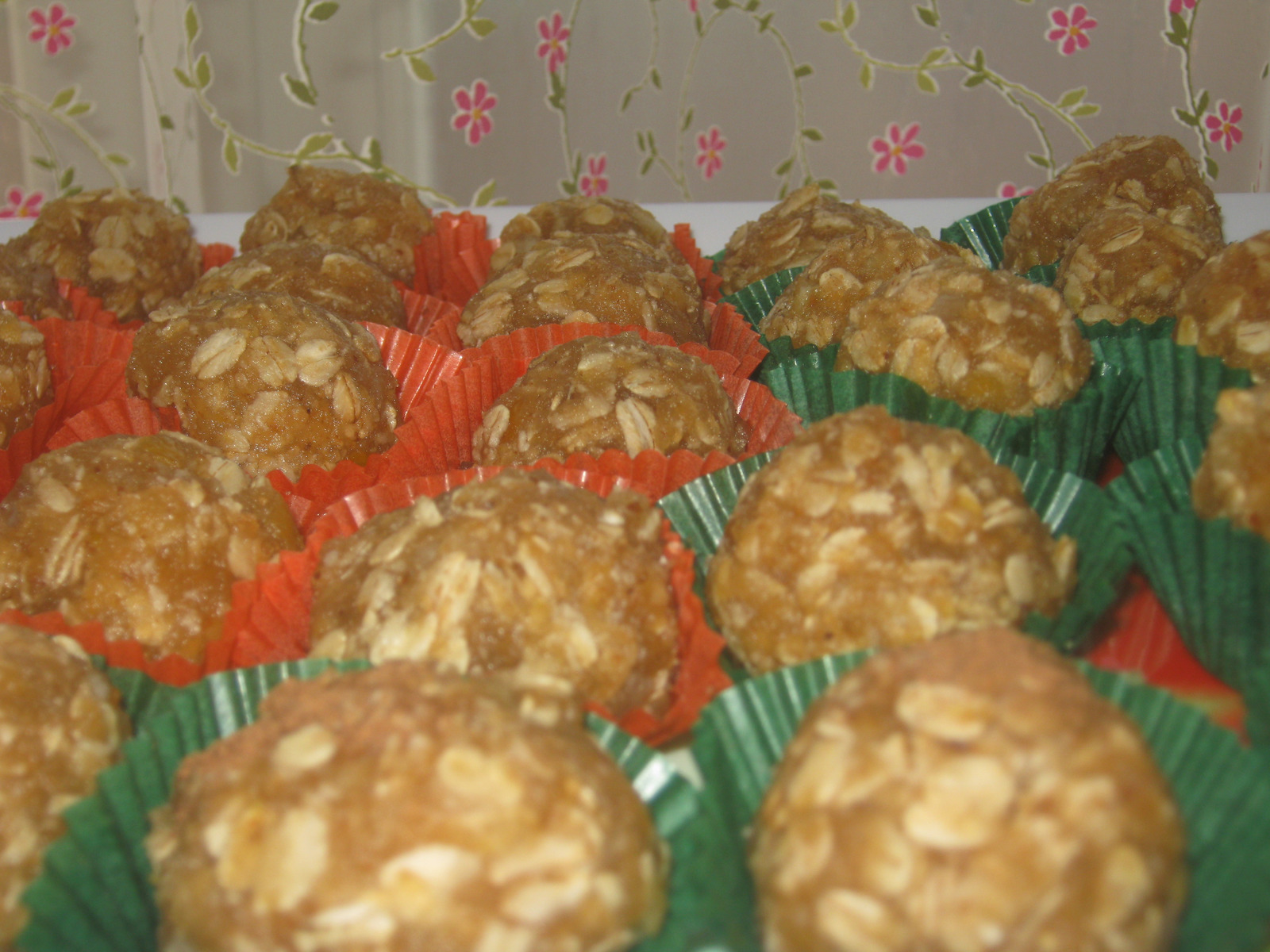 Neobične voćne bombice (posne) - Coolinarika