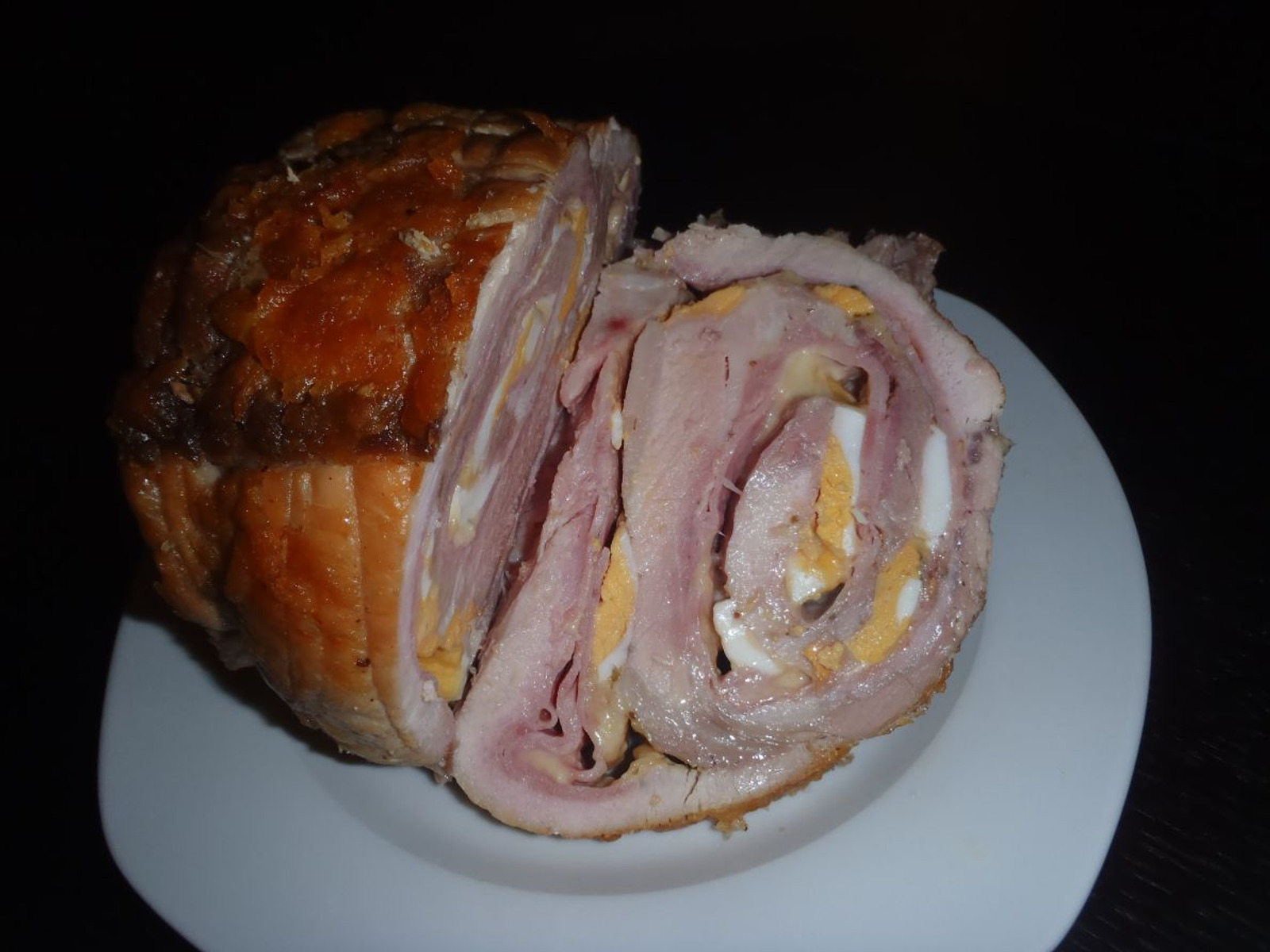 Rolano svinjsko pečenje - Coolinarika