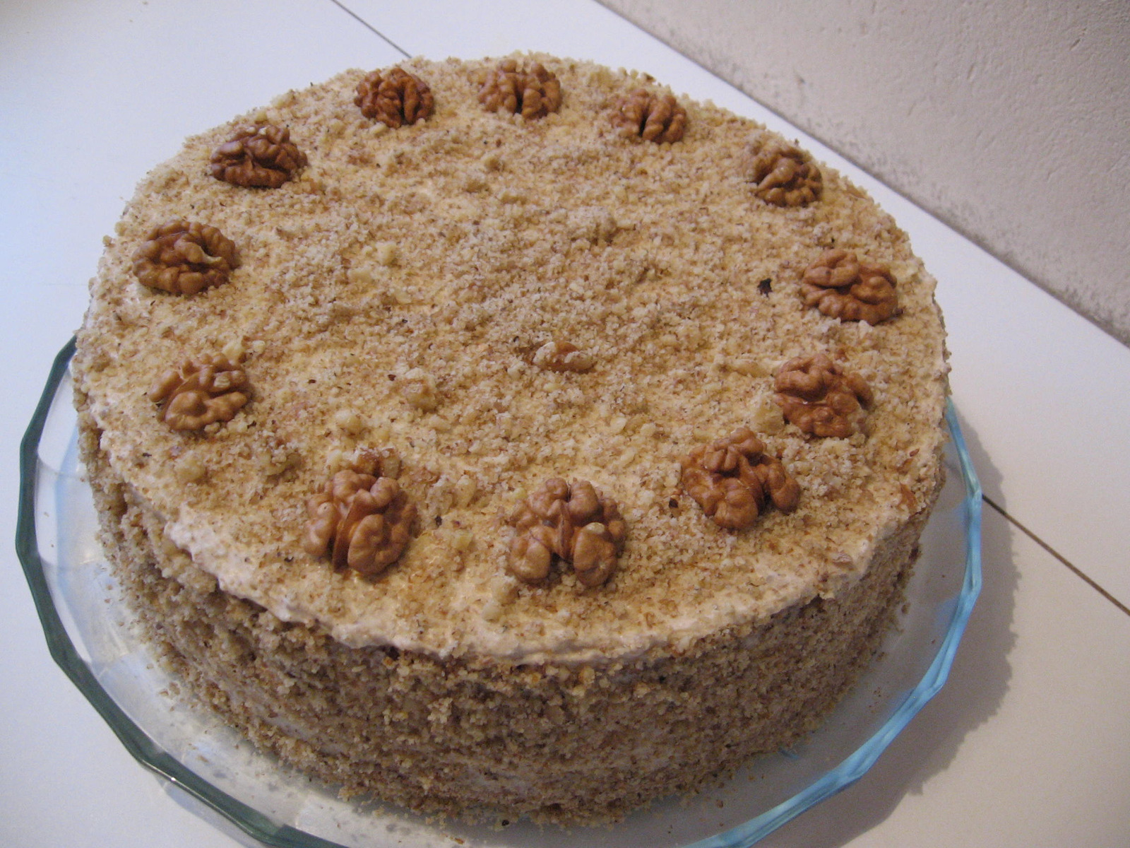 Torta od oraha (iliti porodična torta Nada) - Coolinarika