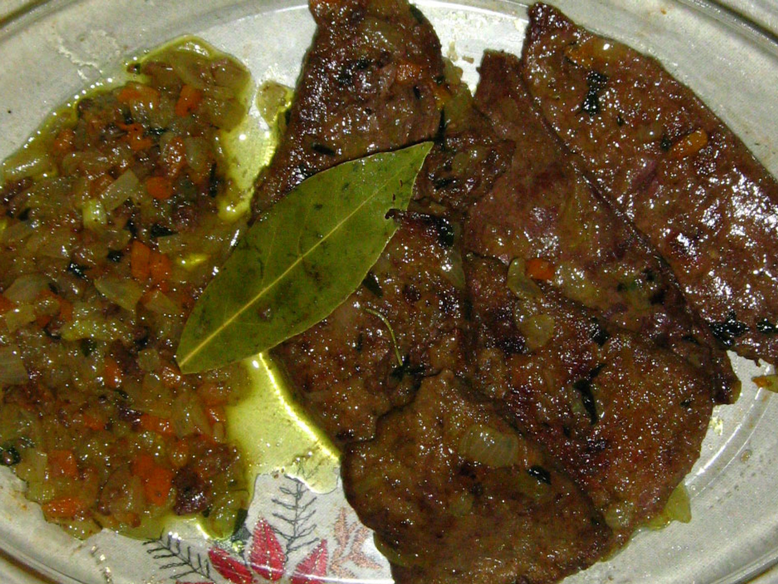 Juneća jetrica u umaku od luka - Coolinarika