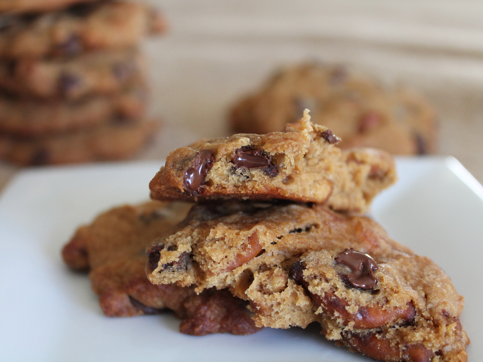 Keksici sa perecima , bananama , kikiriki maslacem i cokoladom ...