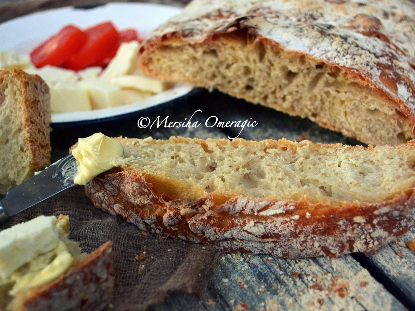 Rusticni Artisan Kruh - Coolinarika