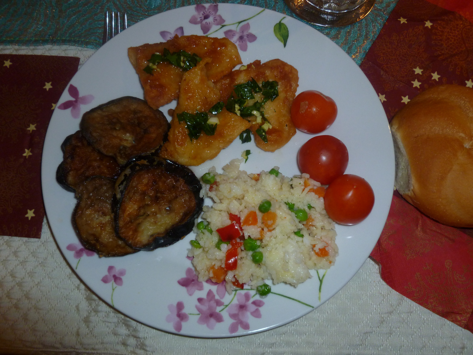 Pohana riba sa rizom i patlidzanom - Coolinarika