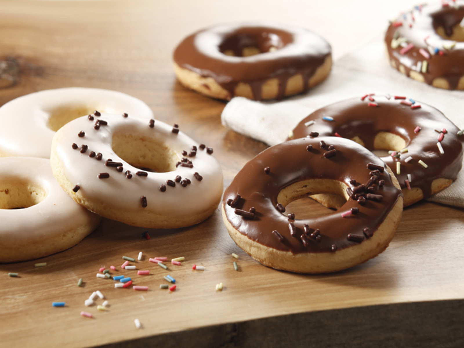 Mmmm Donuts - Coolinarika
