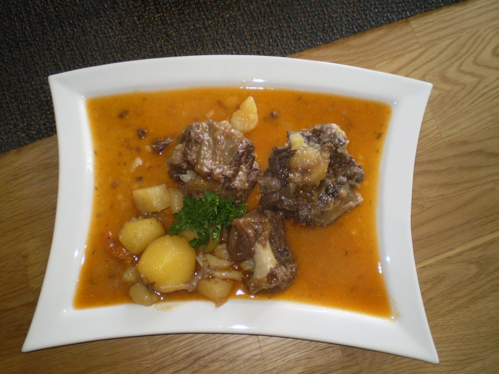 teleči repovi u saftu - Coolinarika