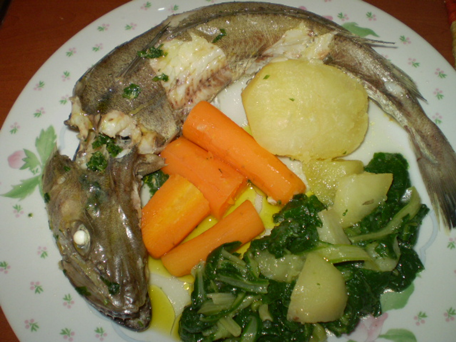 Lešo riba s blitvom - Coolinarika