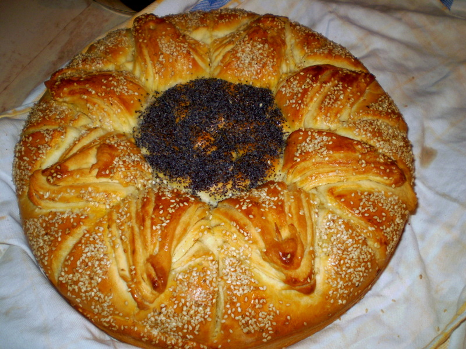 Suncokret pogaca - Coolinarika