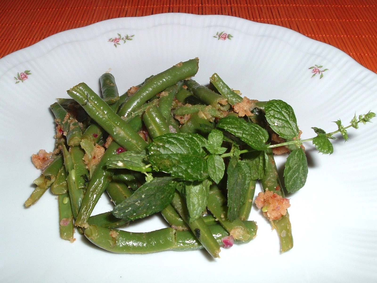 Mahune sa mentom - Coolinarika