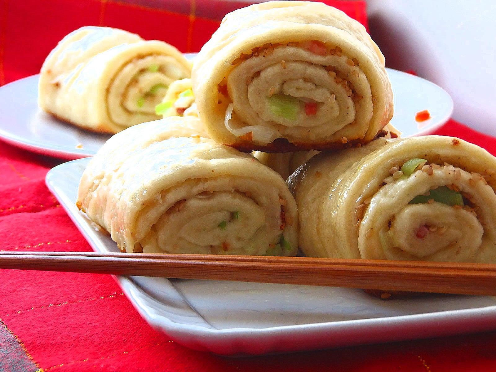 Hua Juan/kineske rolice sa mladim lukom - Coolinarika