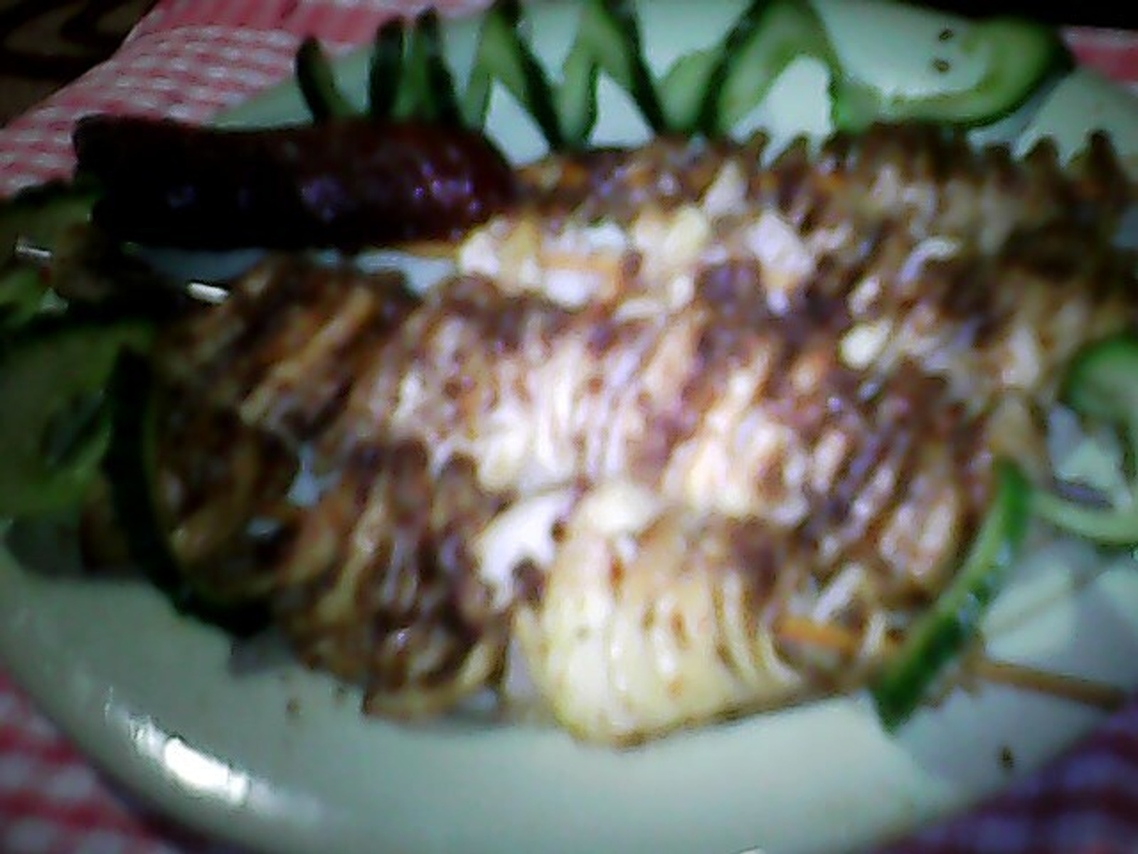 Kompir spirala raznici so sprava, peceni vo rerna - Coolinarika