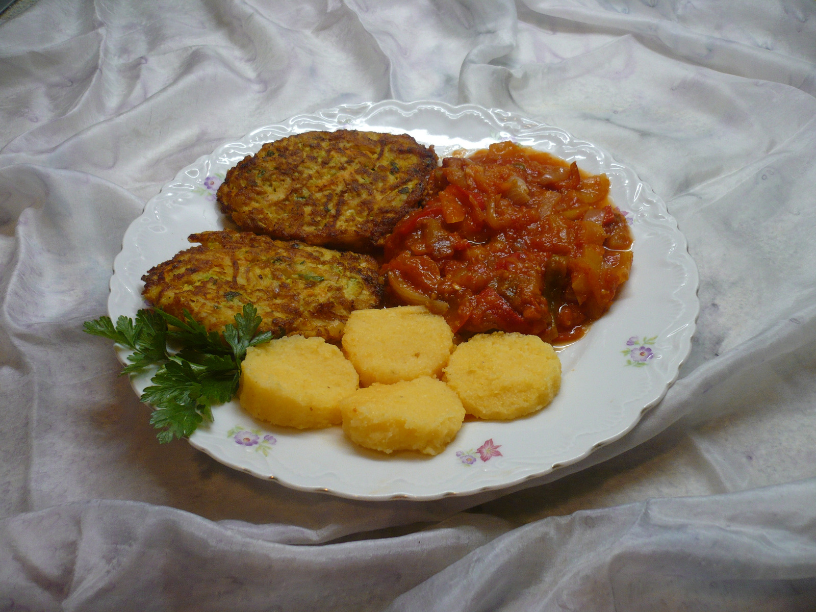 Povrtni uštipci sa sirom - Coolinarika