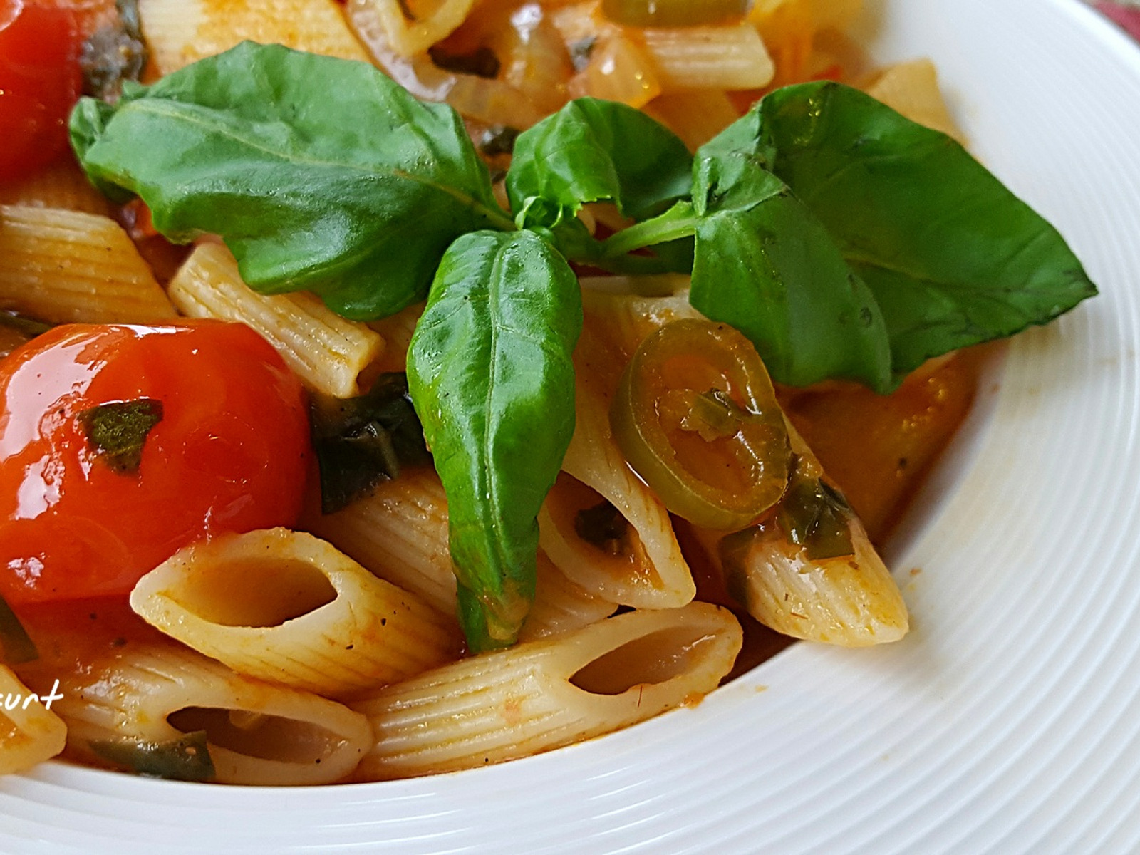 Pasta sa cherry paradajzom - Coolinarika