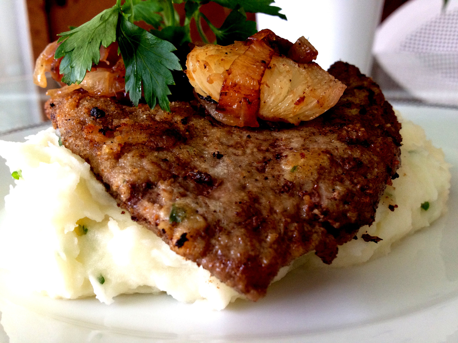 Teleca (Juneca) jetrica sa karamelizovanim lukom - Coolinarika