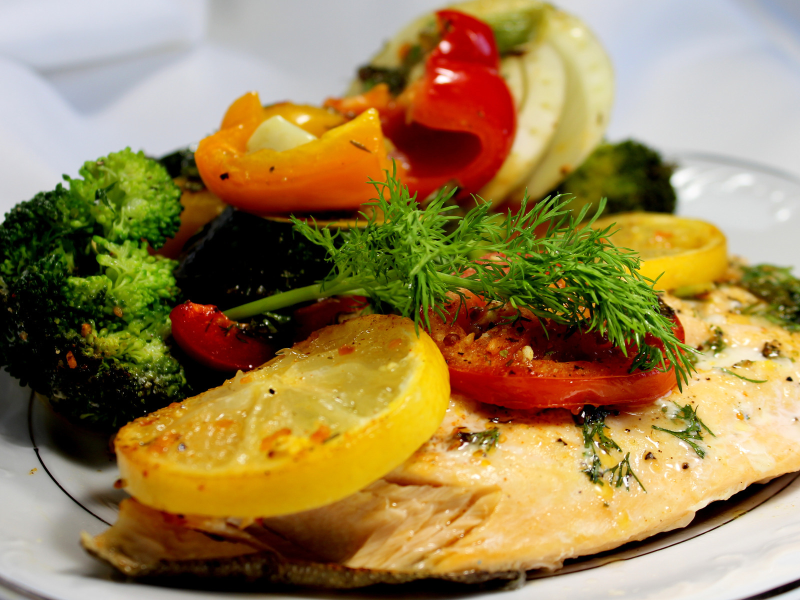 Fileti pastrmke na povrću - Coolinarika