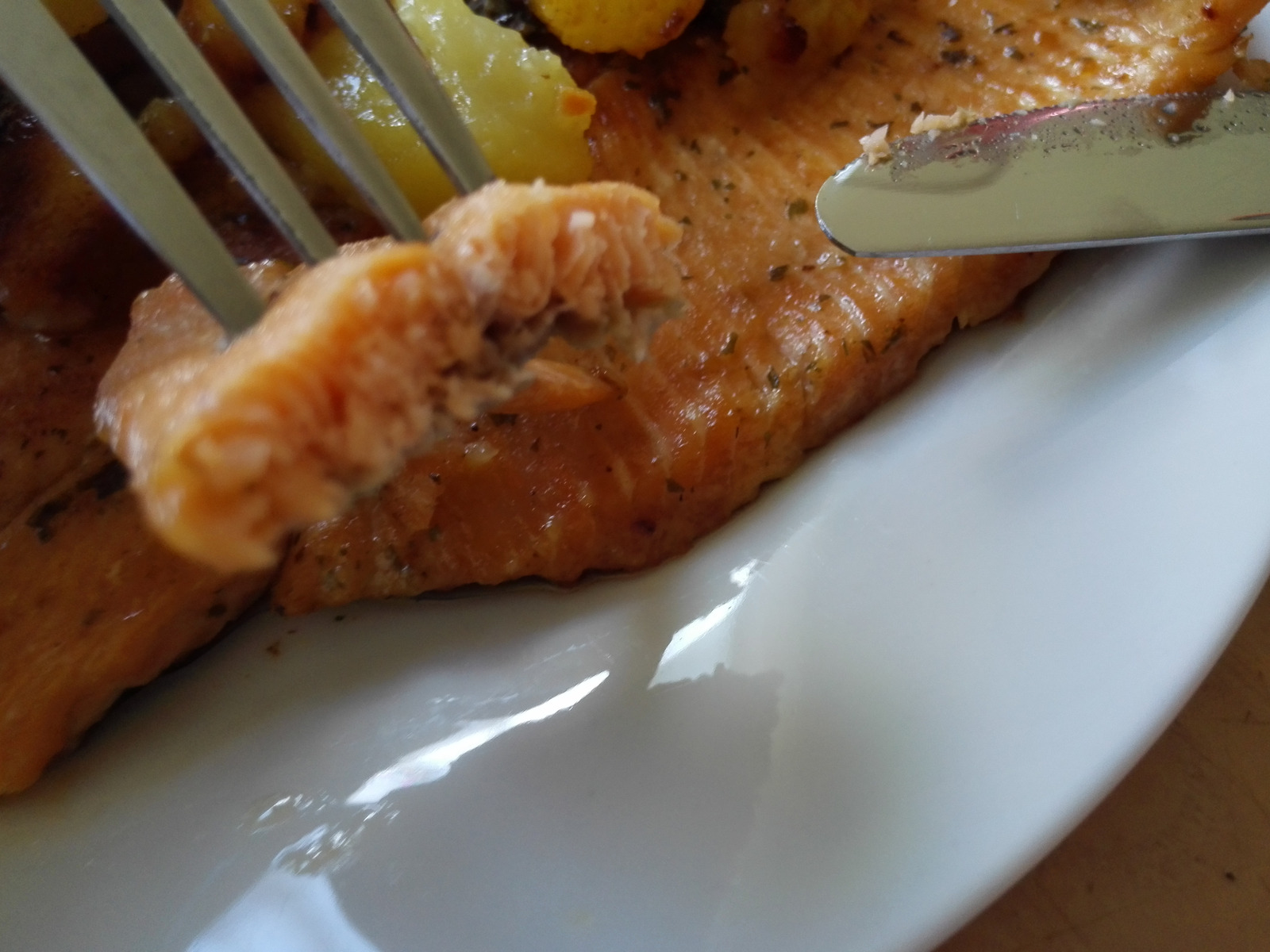 Riblji fileti dinstani u vinu - Coolinarika