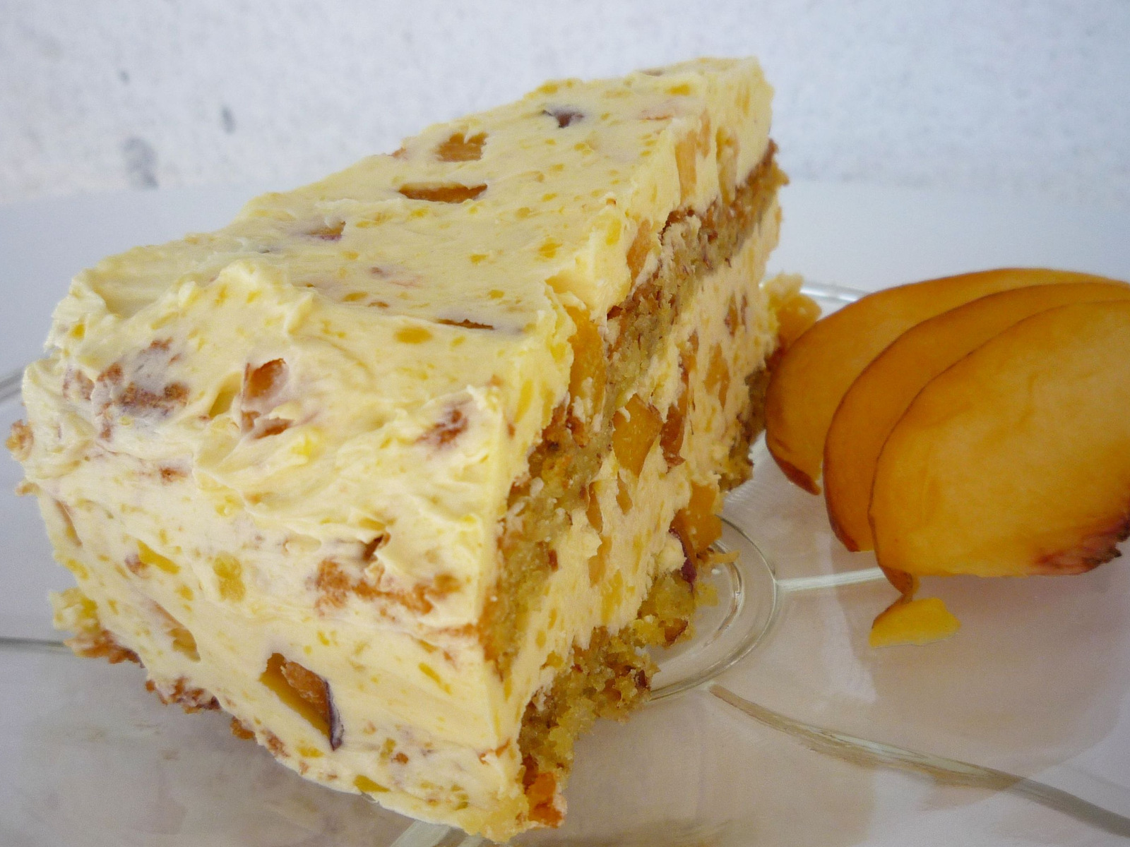 Torta s breskvama i bademima - Coolinarika