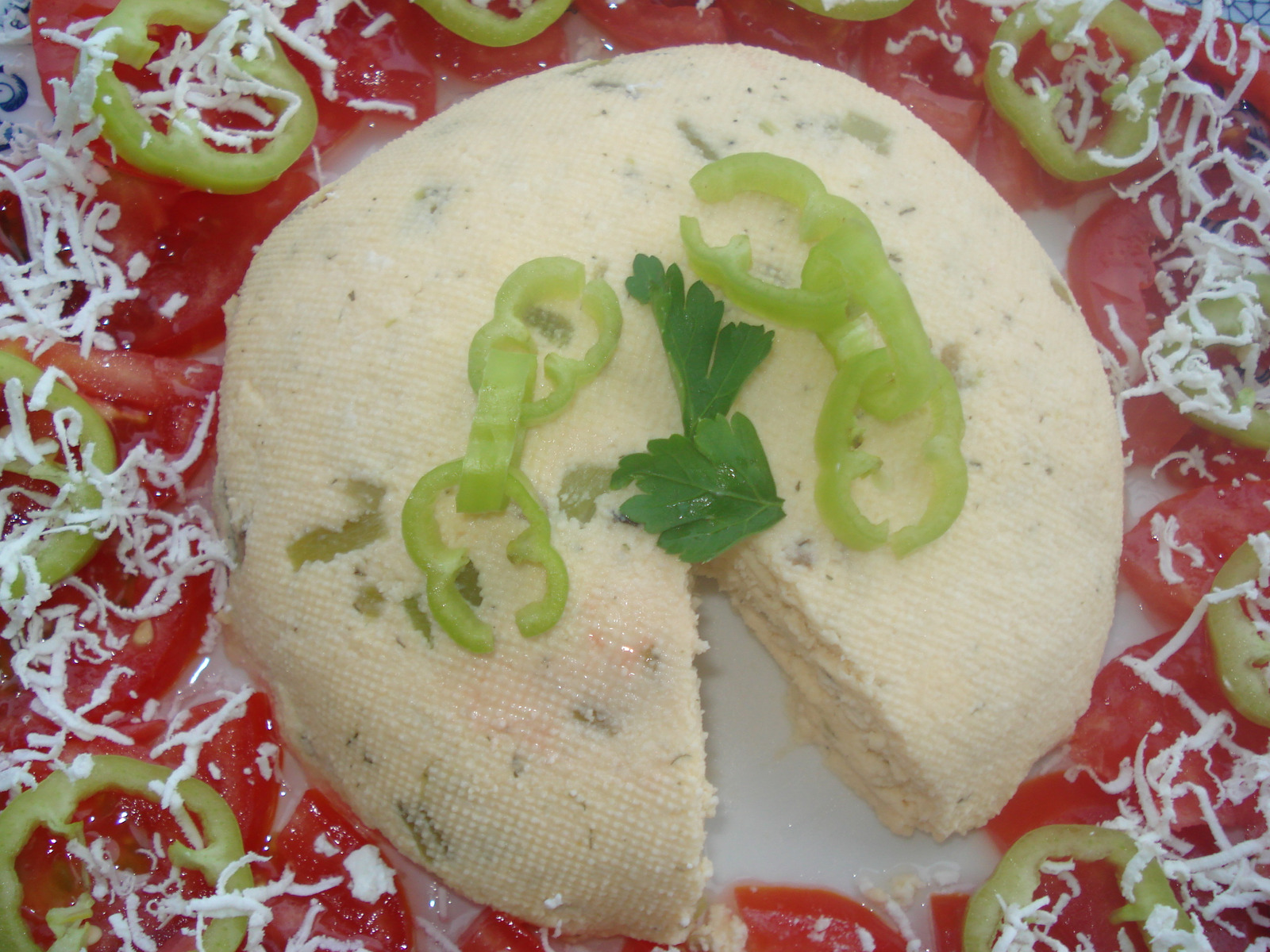 Domaci sir sa paprikama - Coolinarika