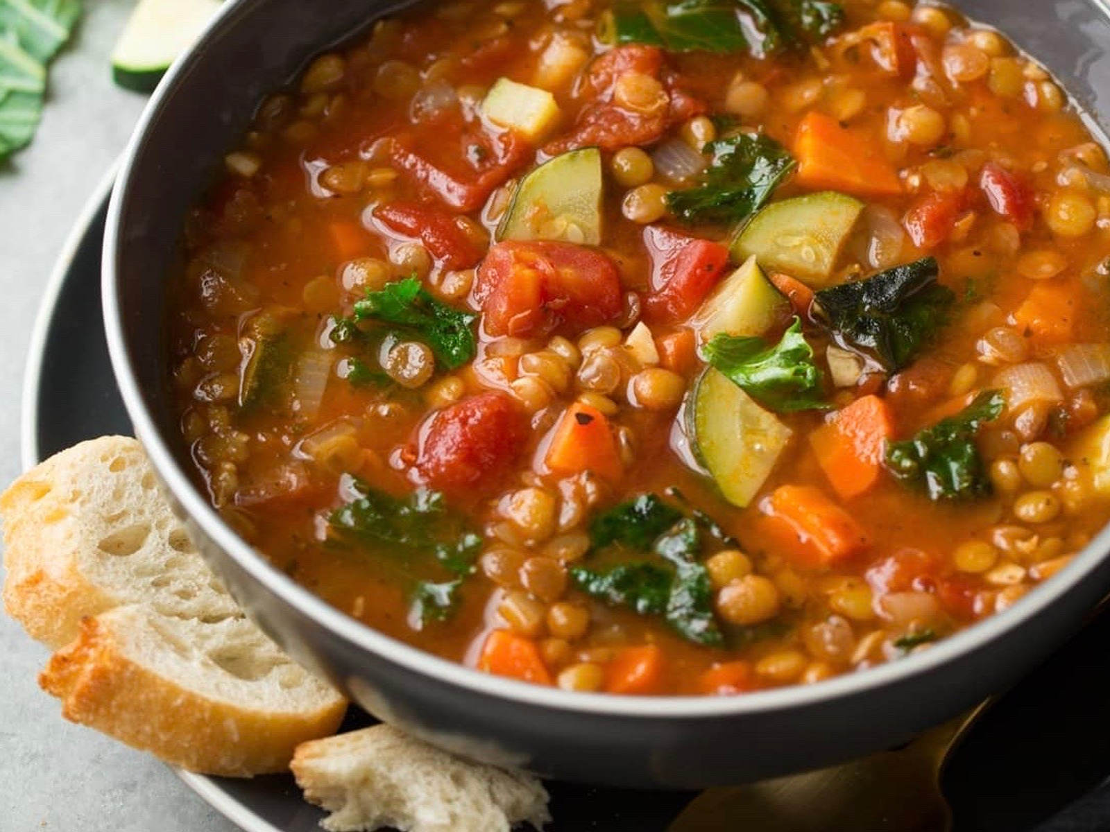 Crveno sočivo sa povrćem - Coolinarika