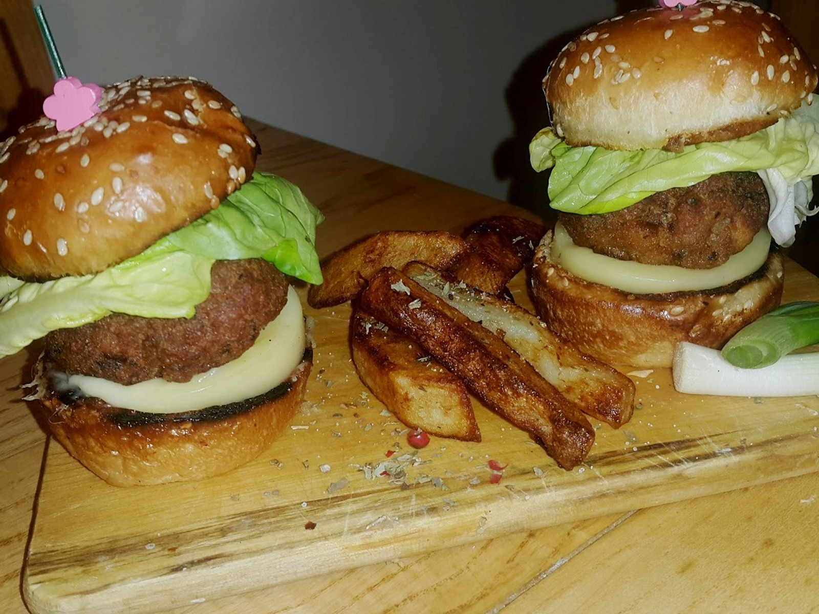 Mini burgeri - Coolinarika