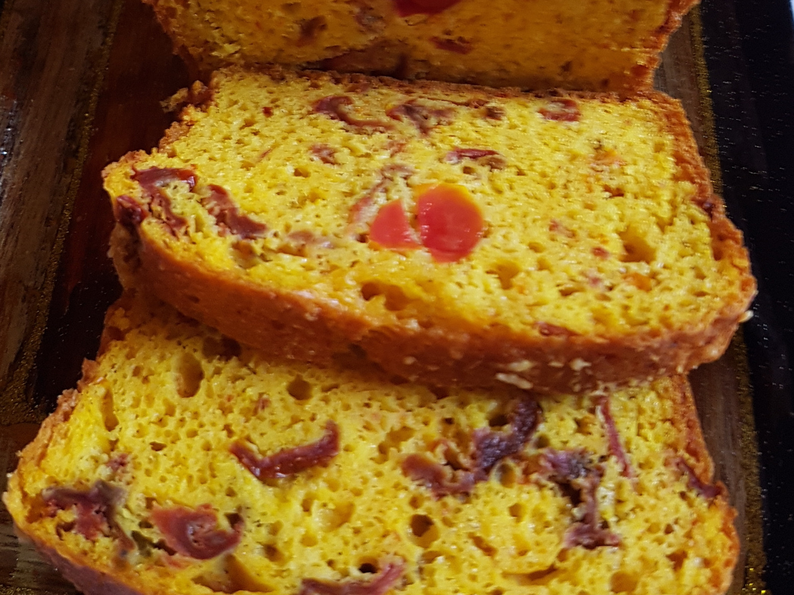 * Biskvit sa paradajzom * - Coolinarika