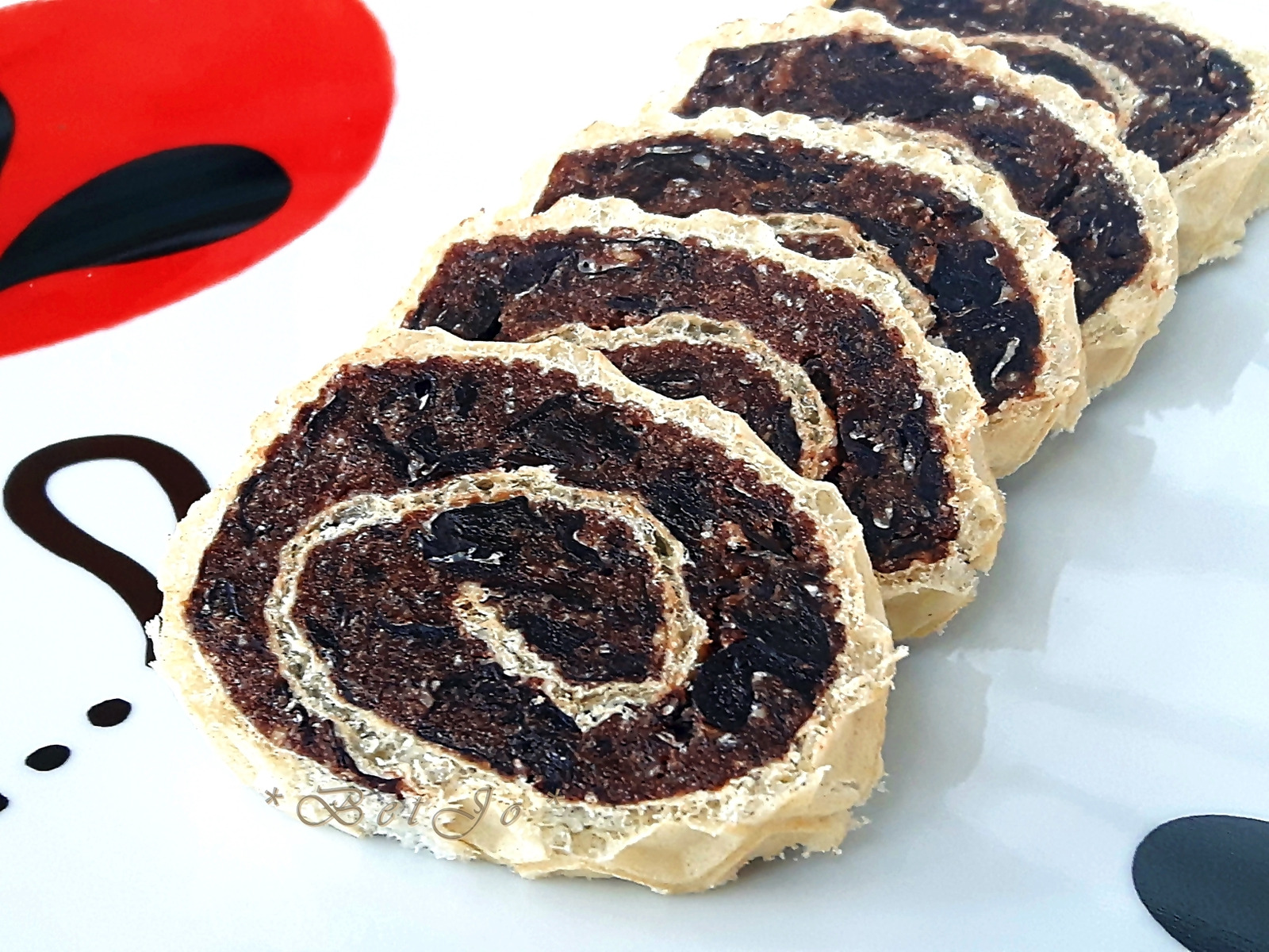 Rolat oblanda so suvi slivi - Coolinarika