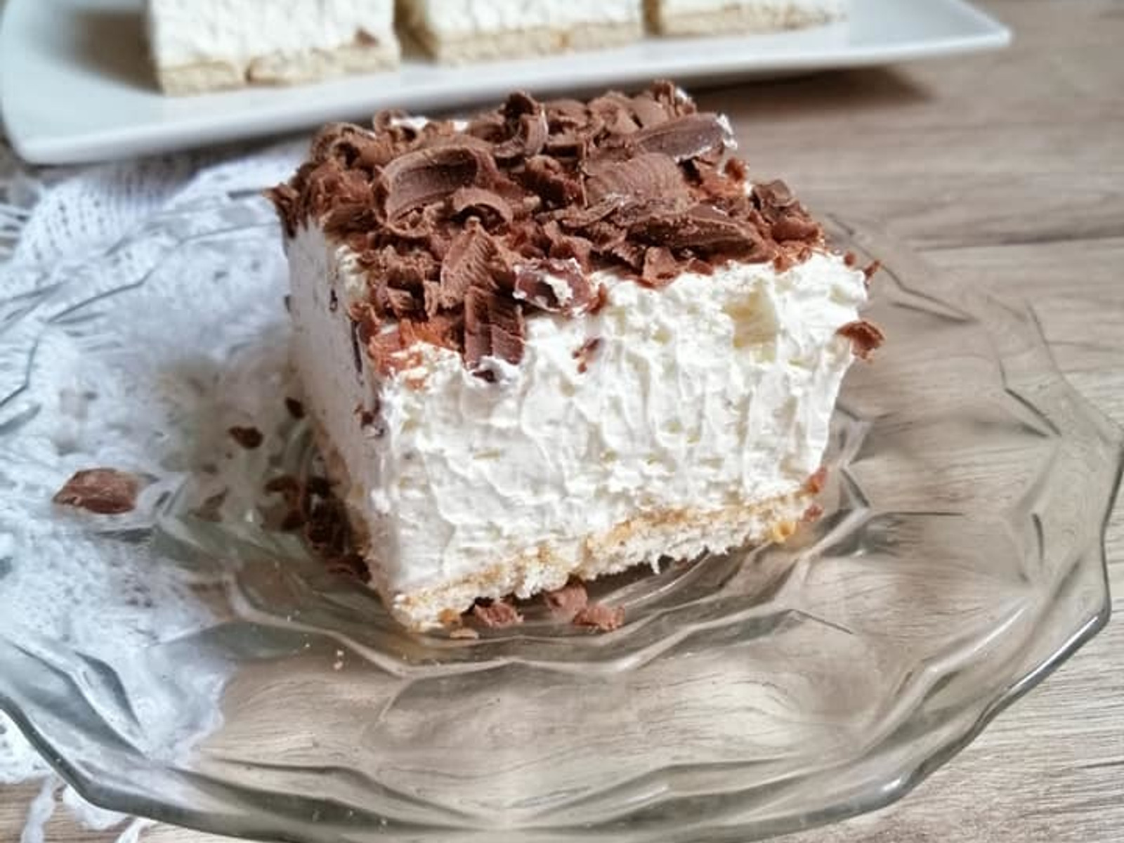 Keks kolač sa puding kremom - Coolinarika