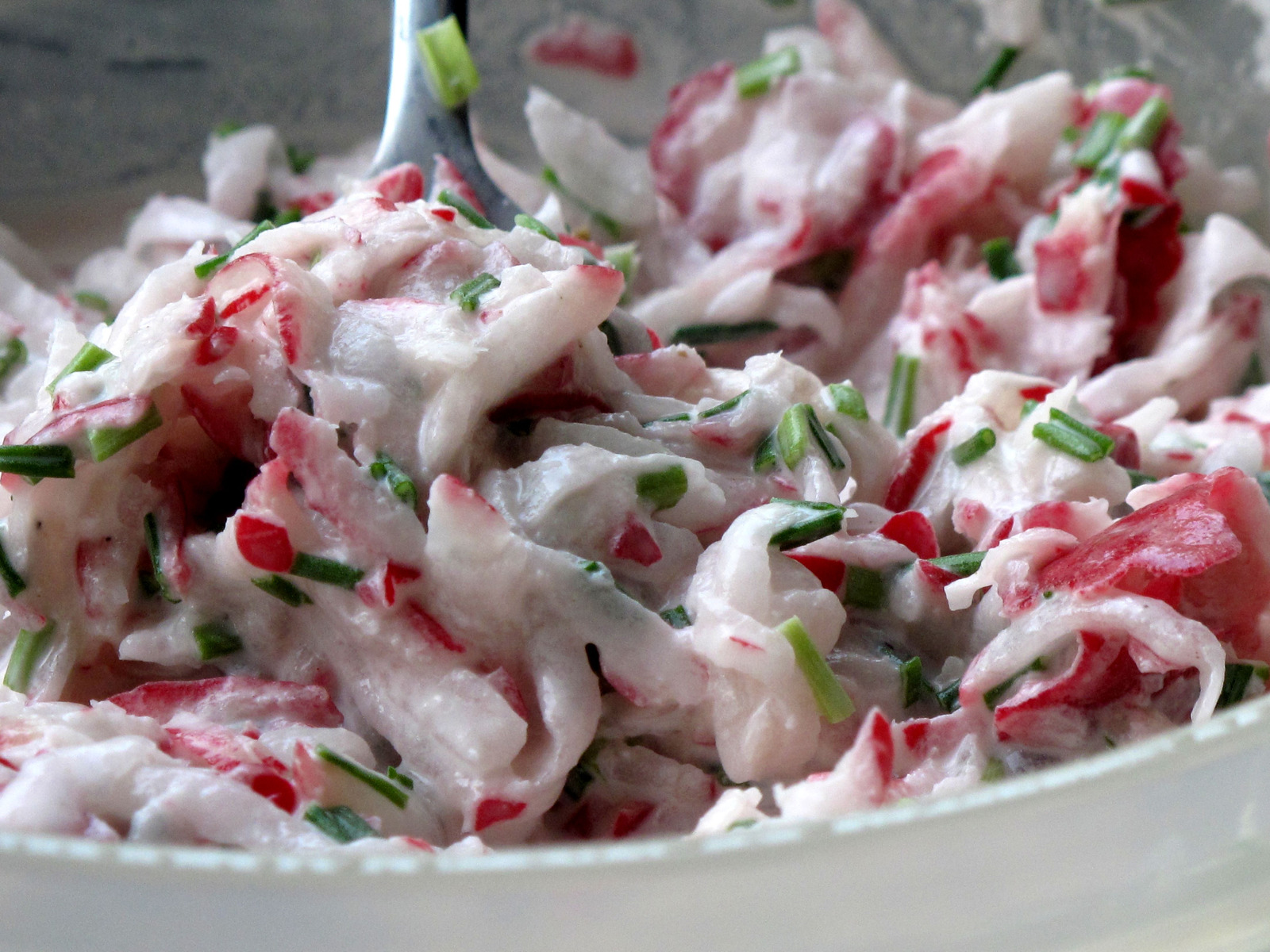 salata od rotkvice ili bele rotkve - Coolinarika