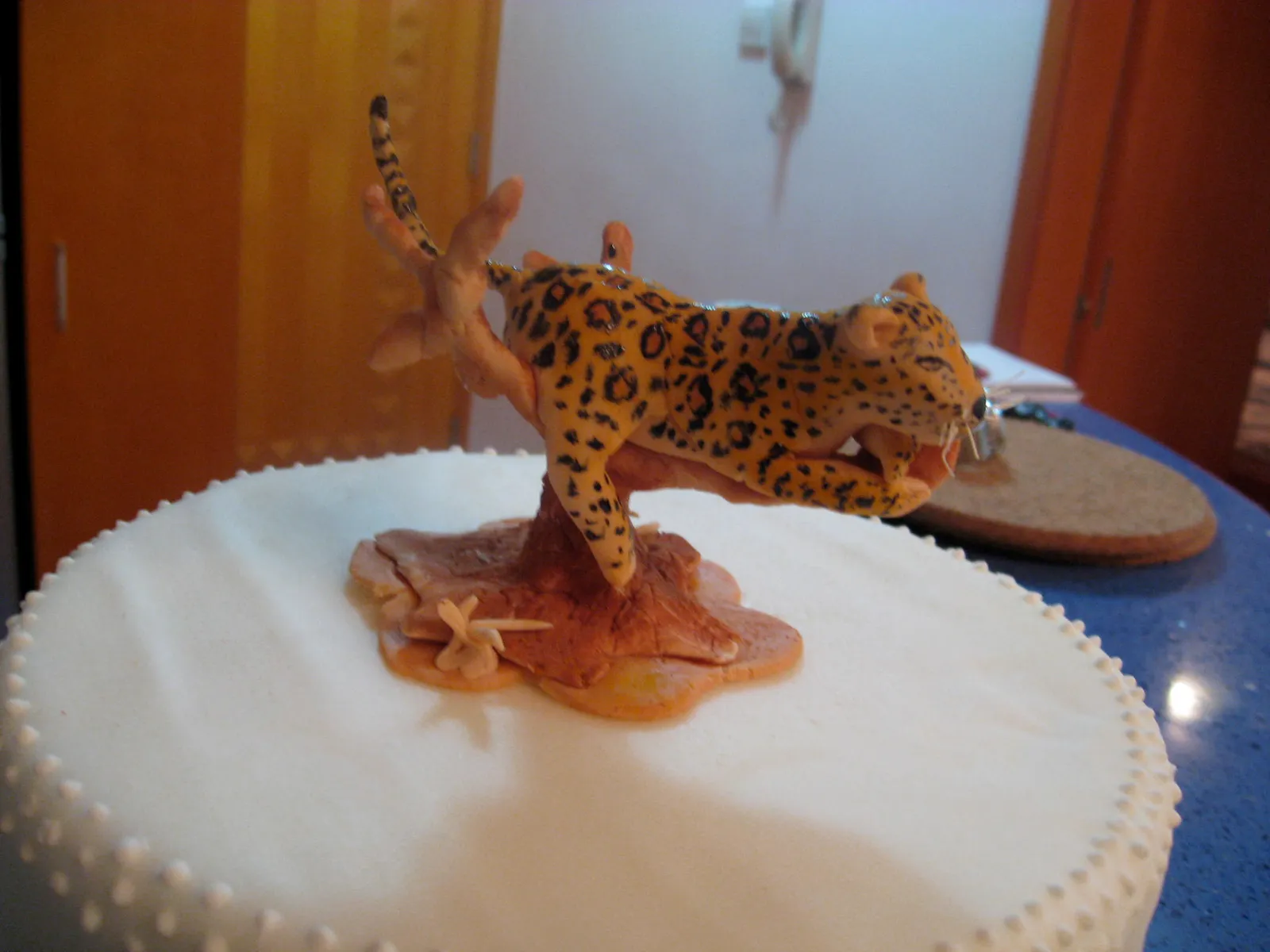 Ukrasi za torte, leopard na drvetu - Coolinarika