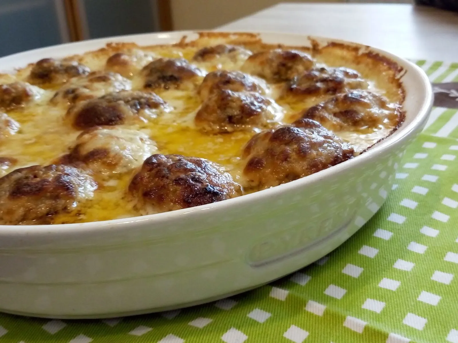 Mesne okruglice u umaku od sira - Coolinarika
